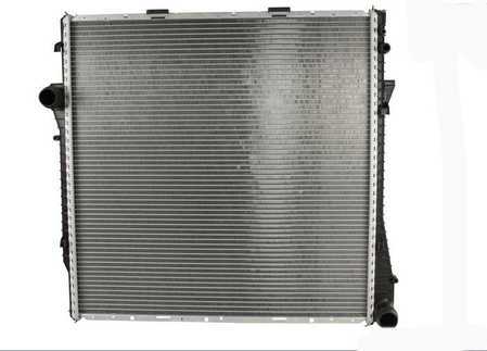 17107544668 - OEM Behr Radiator - Automatic - E53 X5 3.0i M54 | Turner ...
