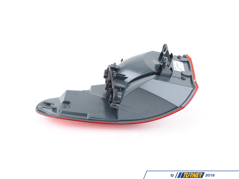 63217488547 - Genuine BMW Taillight for Fender - F48 X1 | Turner Motorsport