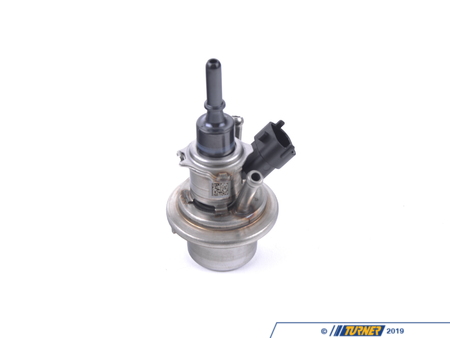 18308514448 - Genuine BMW SCR Metering Valve - F15 X5 xDrive35d F25 X3 ...
