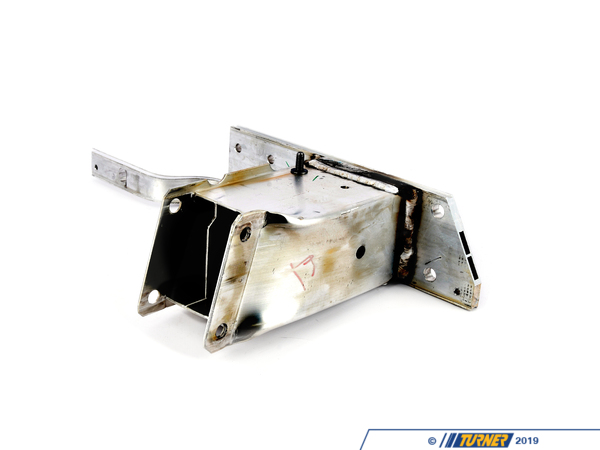 51647294507 - ADAPTER ELEMENT, FRO | Turner Motorsport