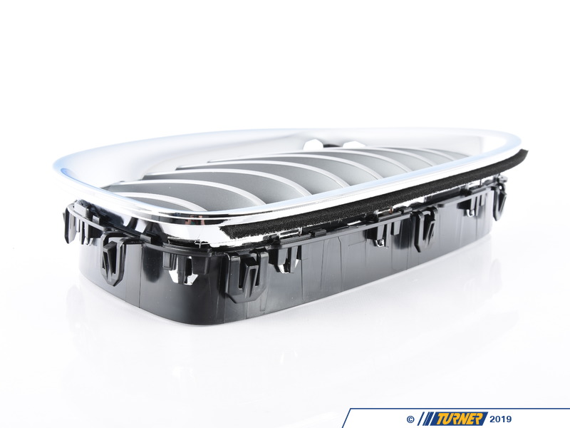 51137336485 - Front Grill - Left - Chrome - F07 | Turner Motorsport