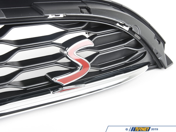 51137335528 - DECORATIVE GRILL HOOD | Turner Motorsport