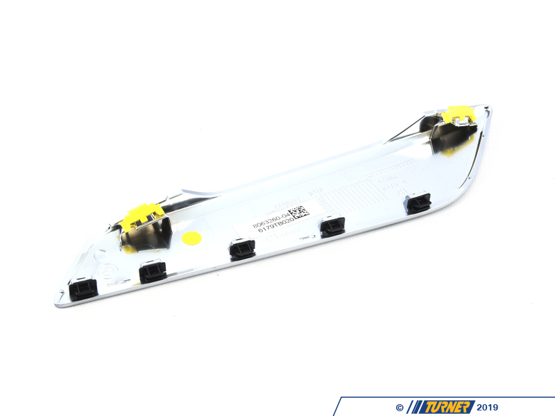 51138063260 - TRIM, AIR DUCT, SIDE | Turner Motorsport