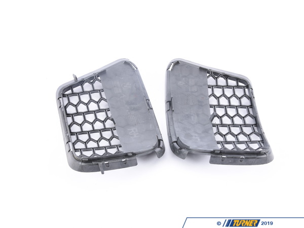 51117845542 - Genuine BMW Front bumper lower side grilles - E84 ...