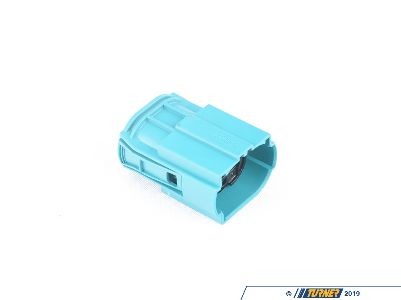 61138352390 - UNIVERSAL SOCKET HOUSING UNC | Turner Motorsport