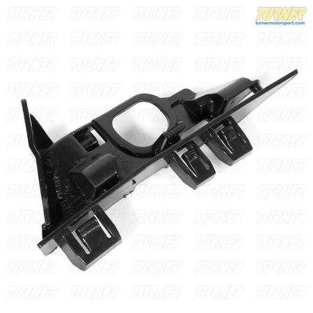 51117165179 - Front Bumper Support Bracket - Left - E85/E86 Z4 | Turner ...