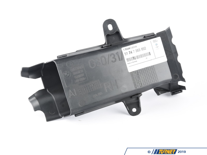 51747383852 - AIR DUCT, BRAKE, RIG | Turner Motorsport