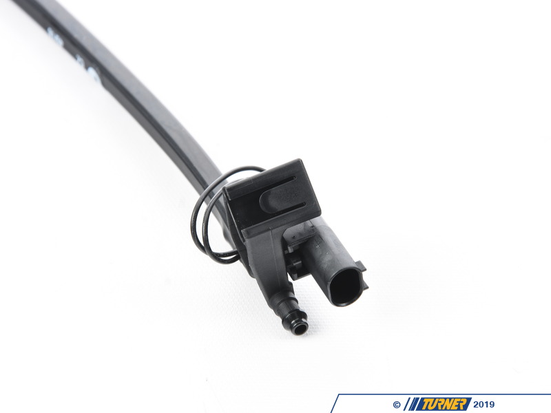 61667399024 - NOZZLE ARRAY WINDOW | Turner Motorsport