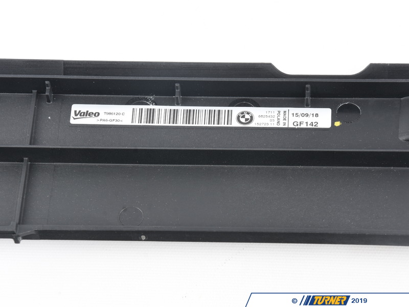 17118625432 - Cover - Top - F22, F23, F30, F31, F32, F33, F34, F36 ...