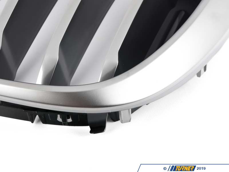 51137464921 - GRILLE, FRONT, LEFT | Turner Motorsport