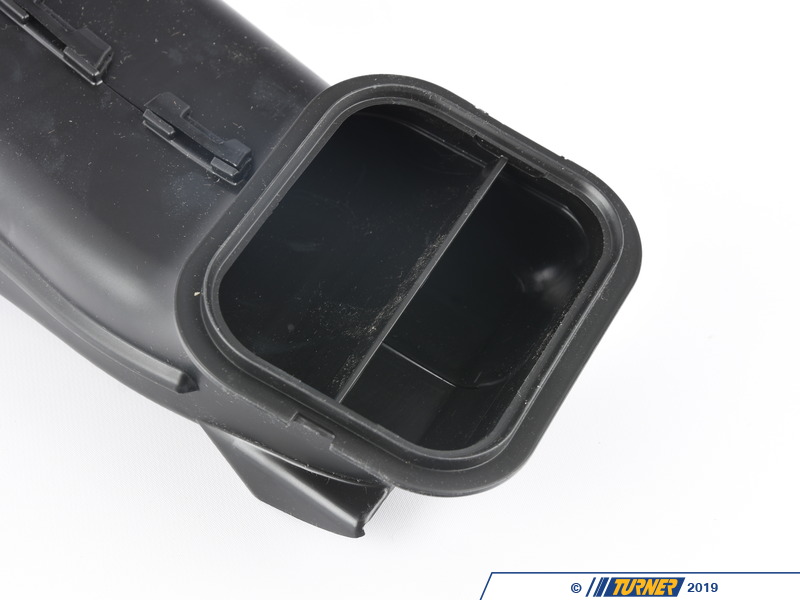 13718635093 - INTAKE DUCT | Turner Motorsport