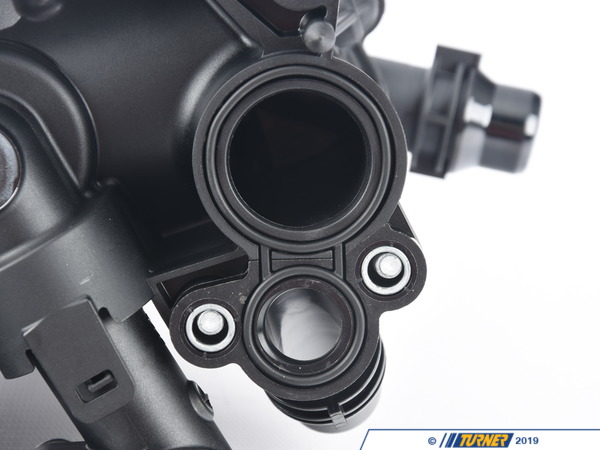 11537644811 - Genuine BMW - Thermostat with housing and gasket ...