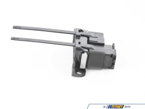 61136931948 - Genuine BMW Socket Housing 16 Pol. Obd - 61136931948 ...