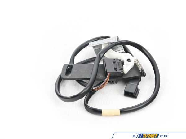 61318357702 - Genuine BMW Micro Switch F Final Disconn - 61318357702 ...