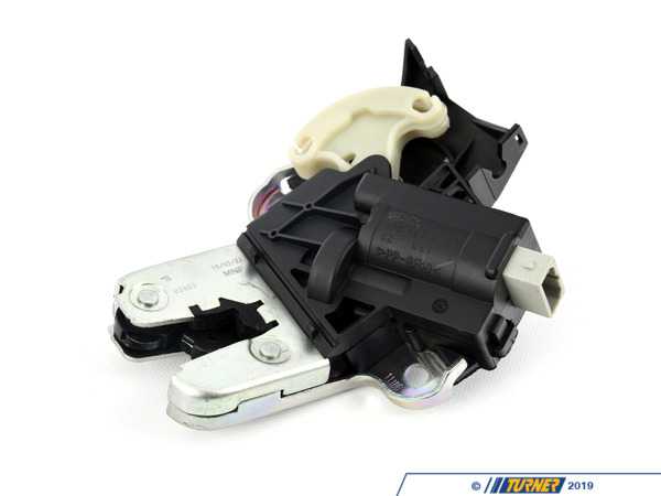 4F5827505D - Rear Trunk Latch | Turner Motorsport