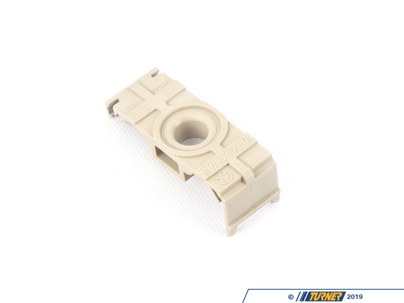 17227619742 - PIPE CLIP | Turner Motorsport