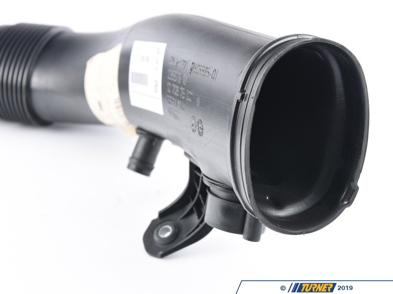 13717605585 - Genuine BMW Air Duct Without Mass Airflo - 13717605585 ...