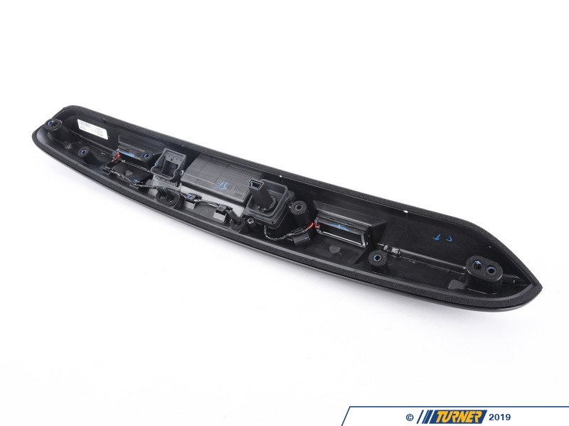 51137362124 - TRUNK LID GRIP WITH KEY BUTT | Turner Motorsport