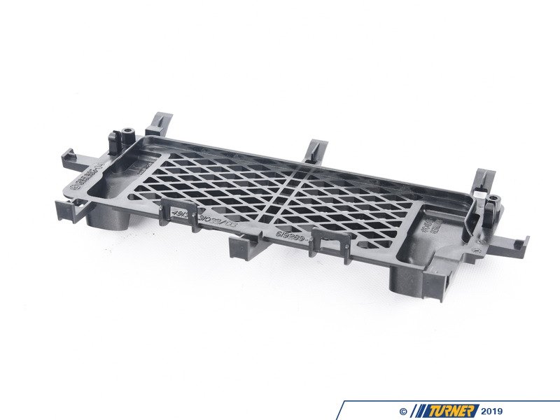 65136951986 - BRACKET, HEADLINING | Turner Motorsport