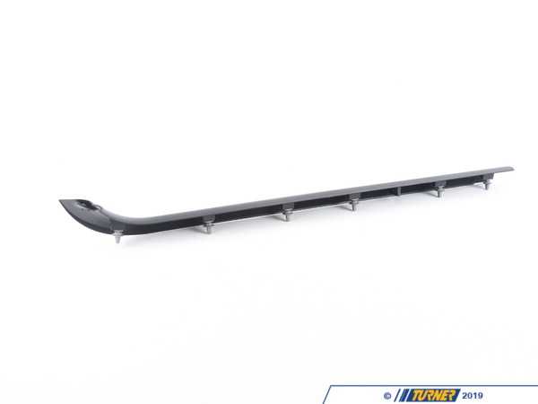 51477298800 - COVER STRIP, ENTRY, RIGHT | Turner Motorsport