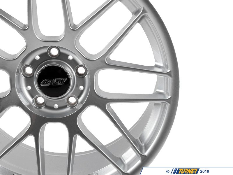ARC8199ET28HS - 19x9" ET28 APEX ARC-8 Wheel - Hyper Silver | Turner ...