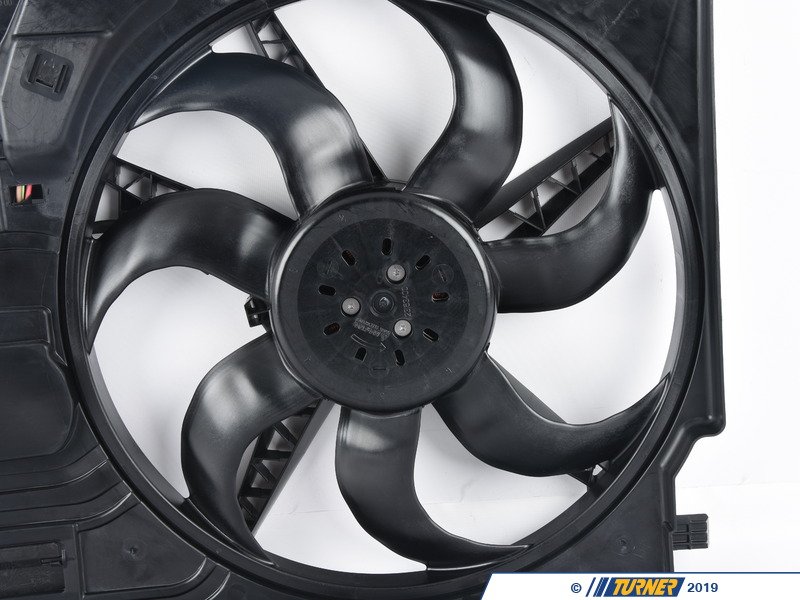 17427617609 - Genuine BMW Fan Housing With Fan 400W - 17427617609 ...