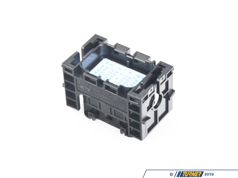 61139318633 - SOCKET HOUSING | Turner Motorsport