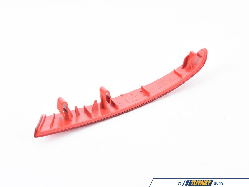 63147419927 - REFLECTOR LEFT | Turner Motorsport