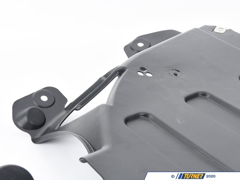 51757290809 - UNDERSHIELD FOR TANK, LEFT | Turner Motorsport