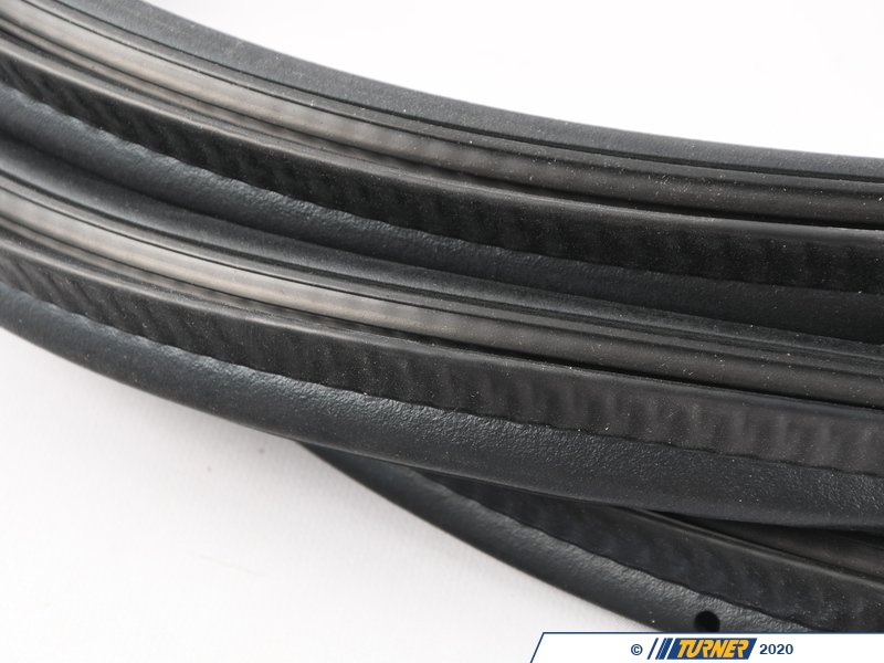 51767442715 - TRUNK LID GASKET | Turner Motorsport