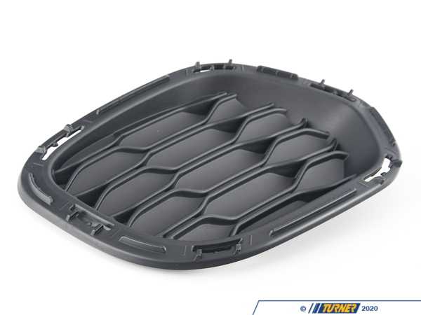51117376118 - AIR INLET FINISHER, | Turner Motorsport