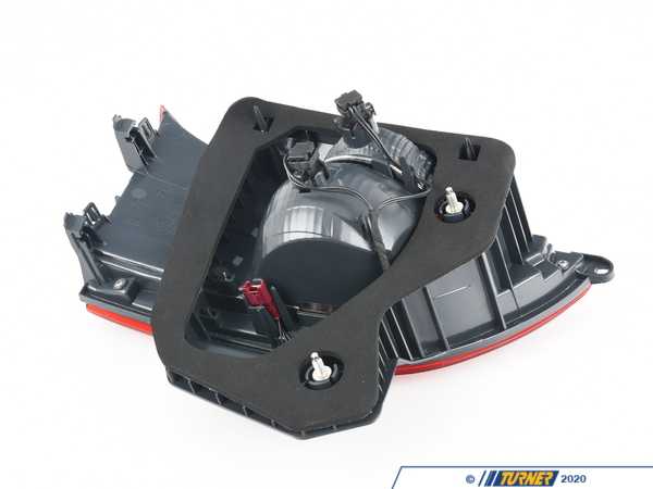 63217306168 - Genuine BMW Rear Light In Trunk Lid, Rig - 63217306168 ...