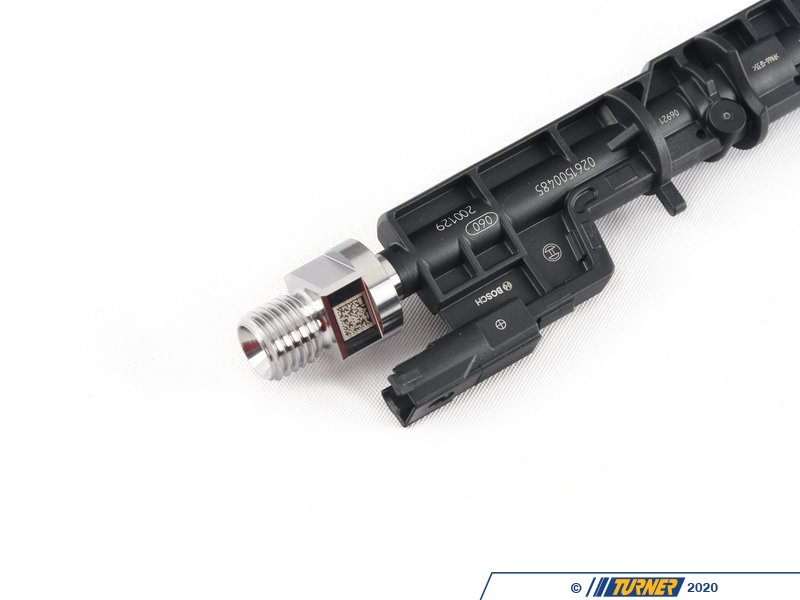 13647852362 - Genuine BMW Fuel Injector - BMW N63/S63 2018+ | Turner ...