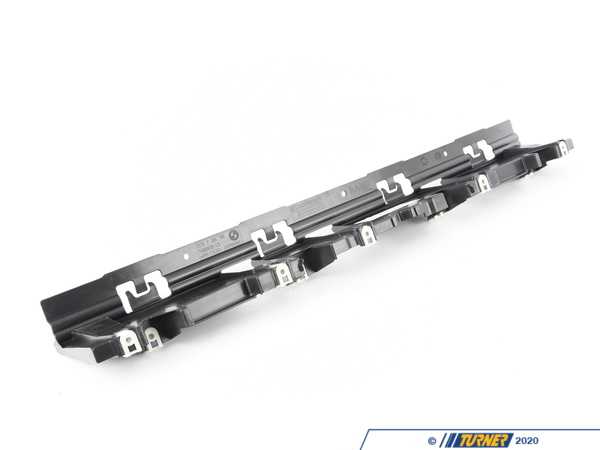 51747359795 - Covering Cross Member - G11, G30 | Turner Motorsport