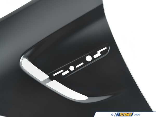 41358066917 - Side Panel - Front Left - F82, F83 | Turner Motorsport