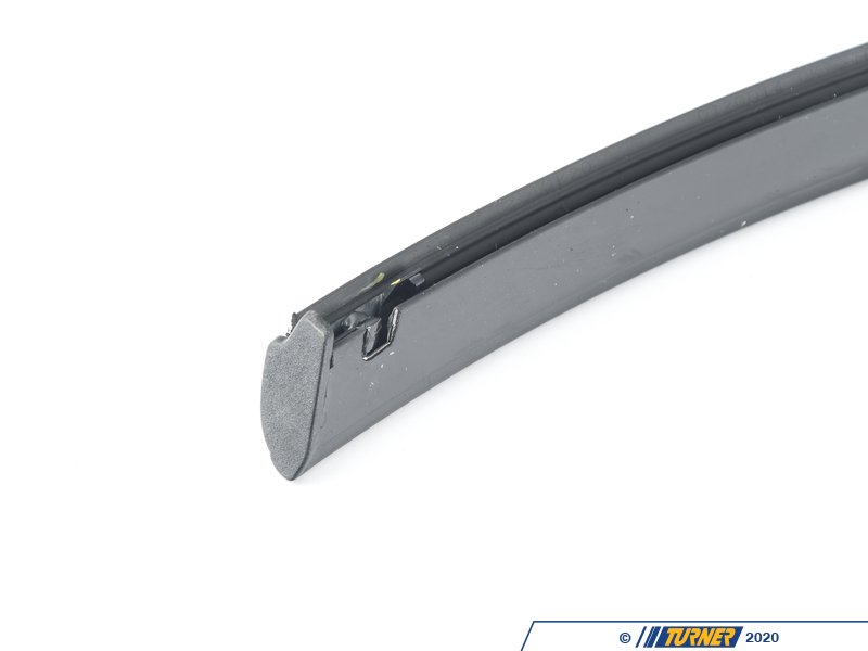 51137438915 - MOLDING, HOOD | Turner Motorsport