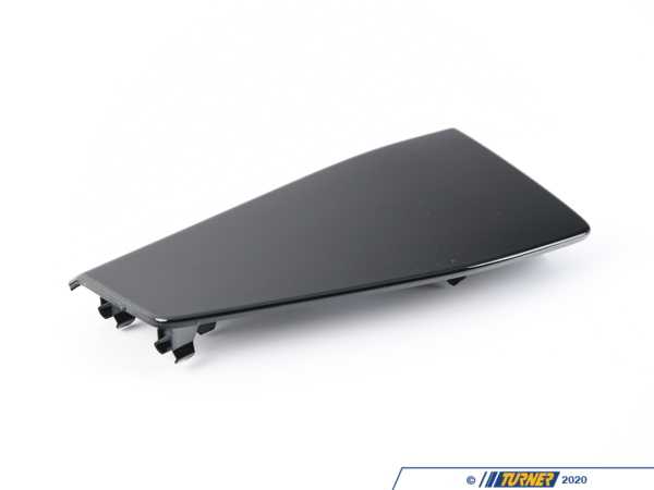 51118092124 - COVER, TOW FITTING, PAINTED, | Turner Motorsport