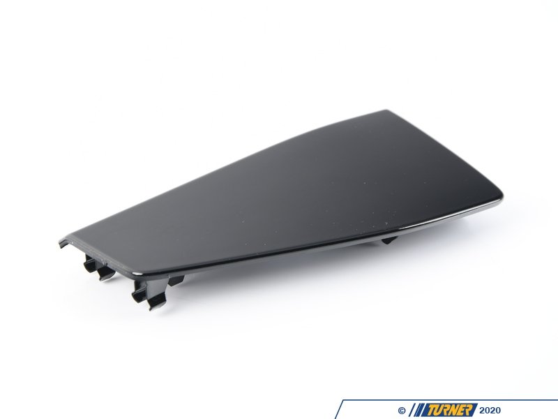 51118092124 - COVER, TOW FITTING, PAINTED, | Turner Motorsport