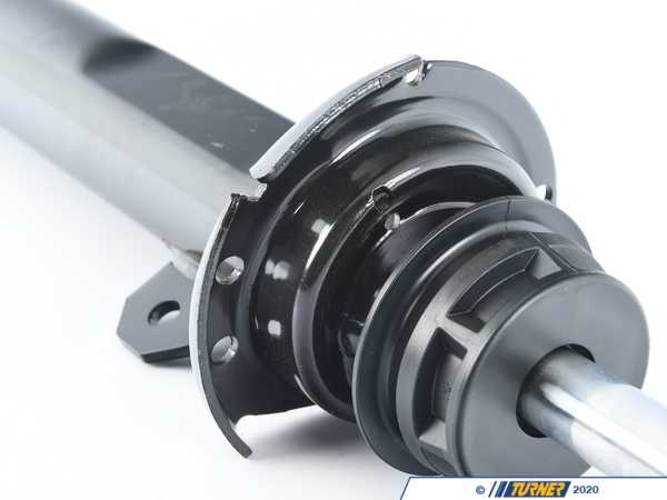 31306886755 - LEFT FRONT SPRING ST | Turner Motorsport