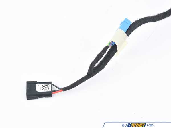 51247434043 - SPINDLE DRIVE, LEFT | Turner Motorsport