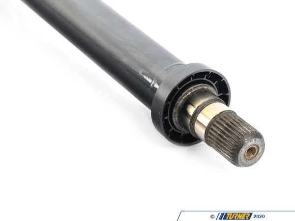 31608482286 - OUTPUT SHAFT RIGHT | Turner Motorsport