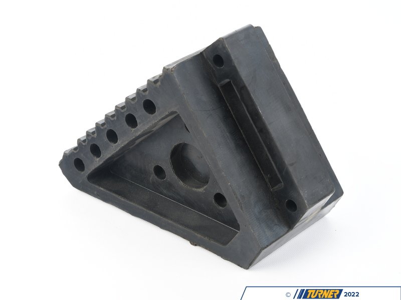 W41001 - Solid Rubber Wheel Chock | Turner Motorsport