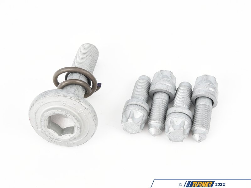 33416851589 - Wheel Hub With Bearing Assembly - Rear | Turner Motorsport