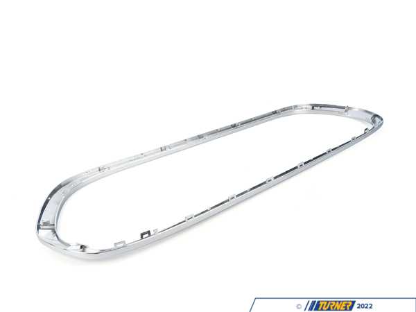 51137300589 - Grille Frame - Chrome | Turner Motorsport