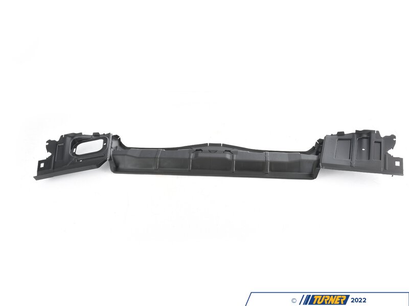 51747399996 - AIR DUCT, RADIATOR, | Turner Motorsport