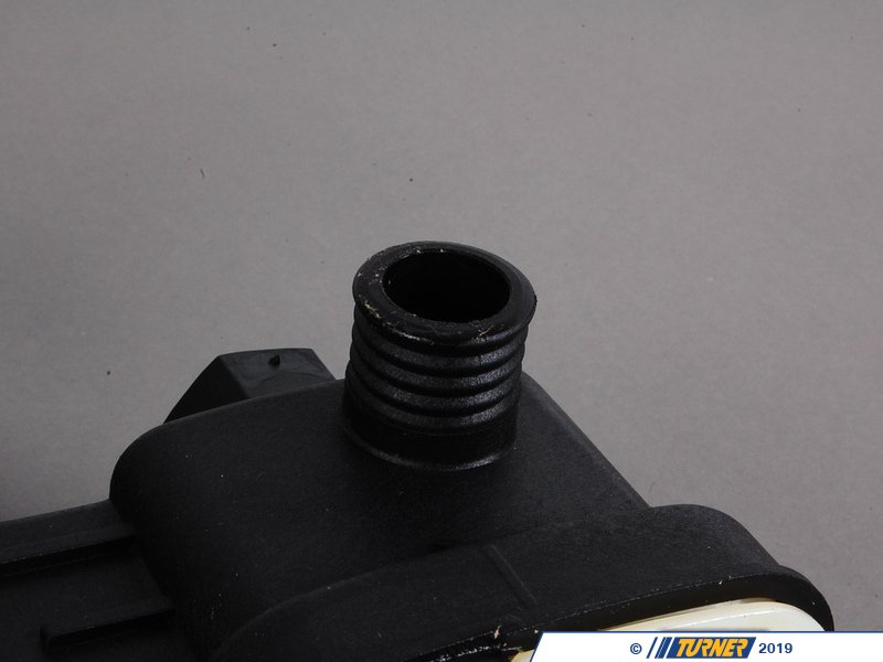 17111728907 - Nissens Radiator With Expansion Tank - E30, E36, Z3 ...