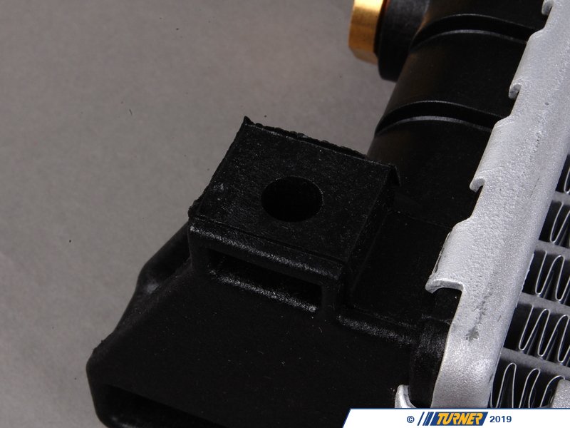 17111728907 - Nissens Radiator With Expansion Tank - E30, E36, Z3 ...