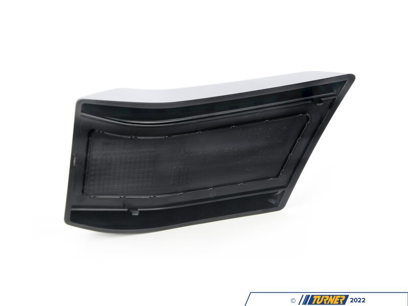 51112473232 - AERO FLICK RIGHT | Turner Motorsport