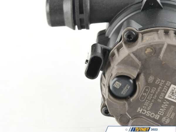11518638237 - COOLANT PUMP, ELECTR | Turner Motorsport