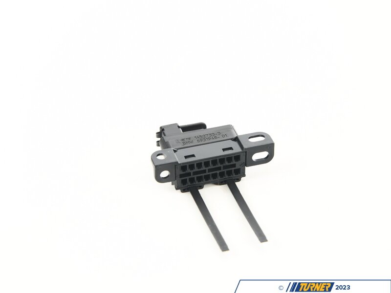 61136931948 - SOCKET HOUSING | Turner Motorsport